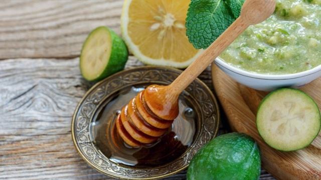 Фейхоа с медом и грецкими орехами