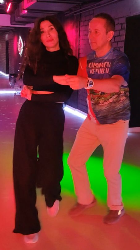 Бачата Аня - Báilame