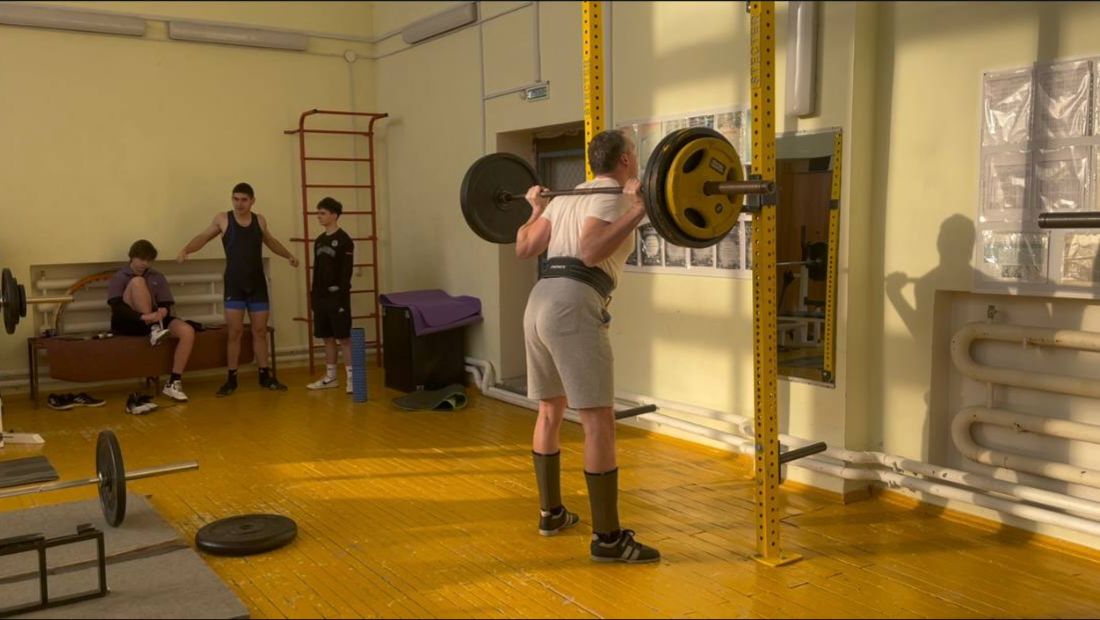 Жим без пауз. Присед. Становая тяга