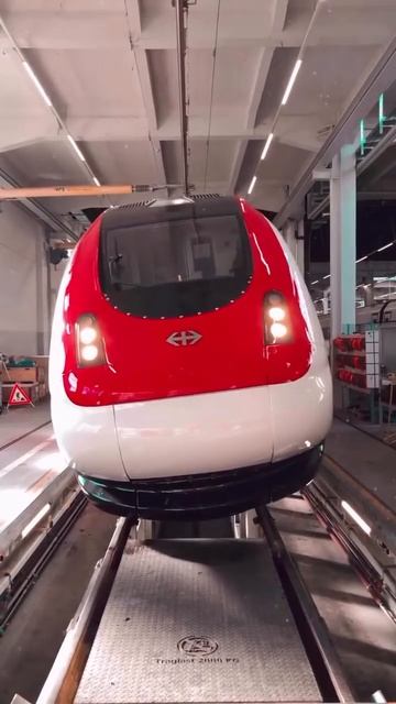 Центробежная на поезде при поворотах