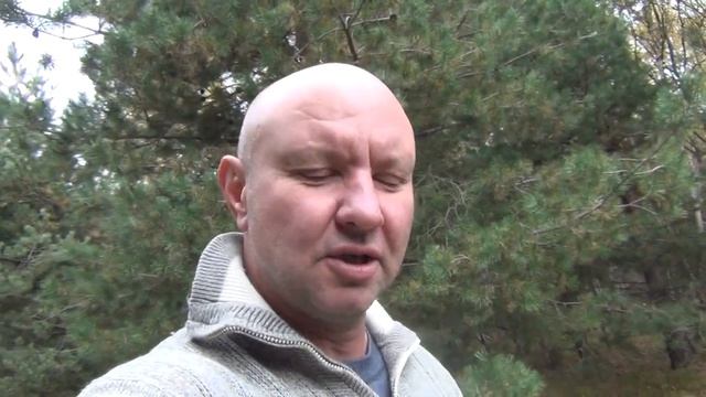 Стандартная пятидверная нива на ВЛИ5 в горах Карачаево-Черкессии.