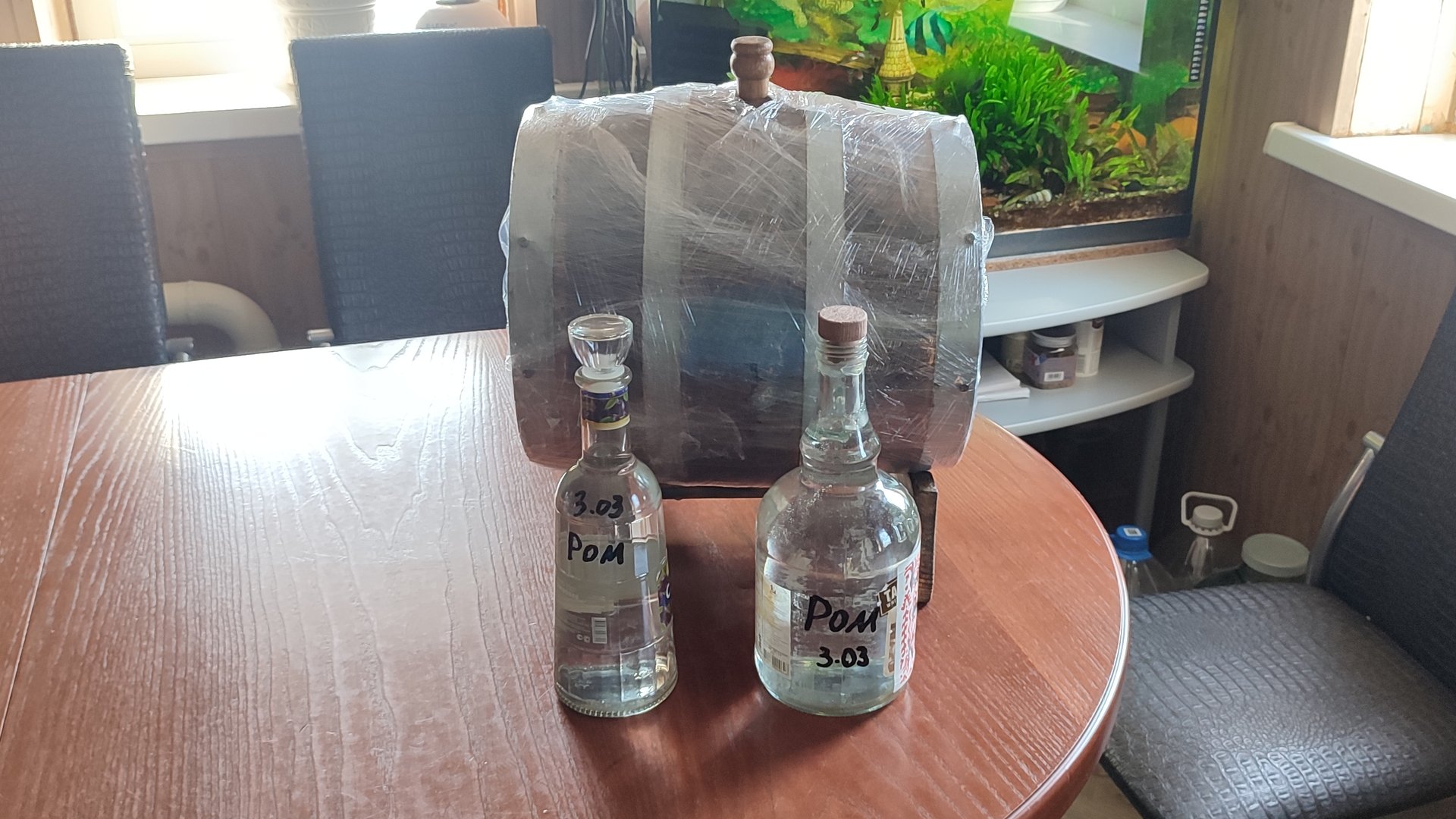 Ром из мелассы и концентрата ананаса против дандерного рома