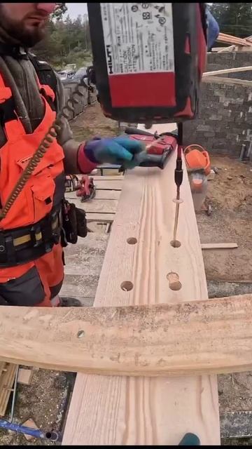 Скрытое крепление балки.