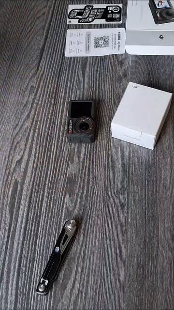 Распаковка экшн камеры DJI osmo action 5pro.