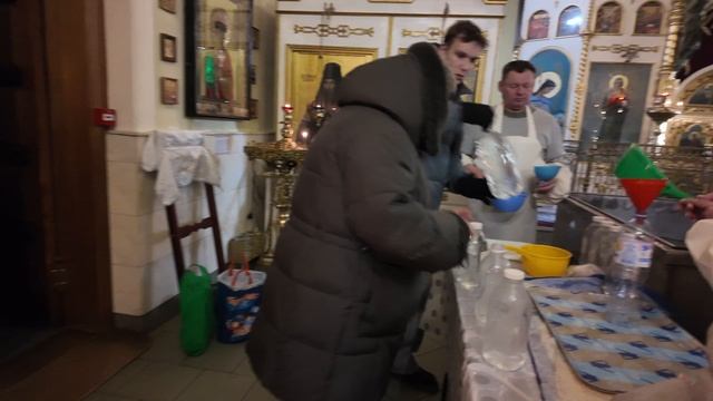 Крещенская Святая Вода.Краснообский Сергиево-Казанский храм.