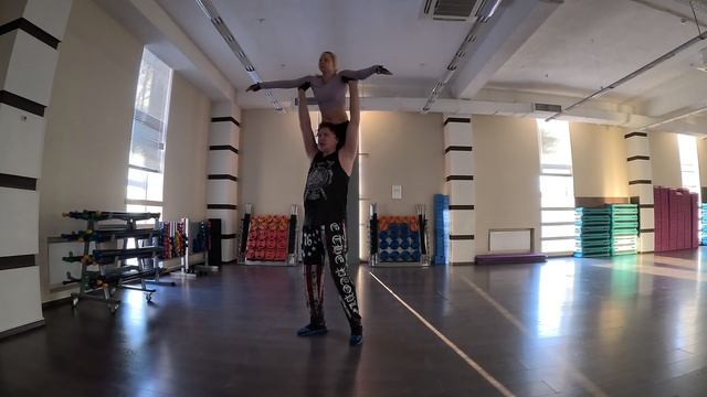 2026-01-18, (08), ZOUK, fitness, LeraLEO, ValeSTAR, Exhibition, Show, Dance, GX011661