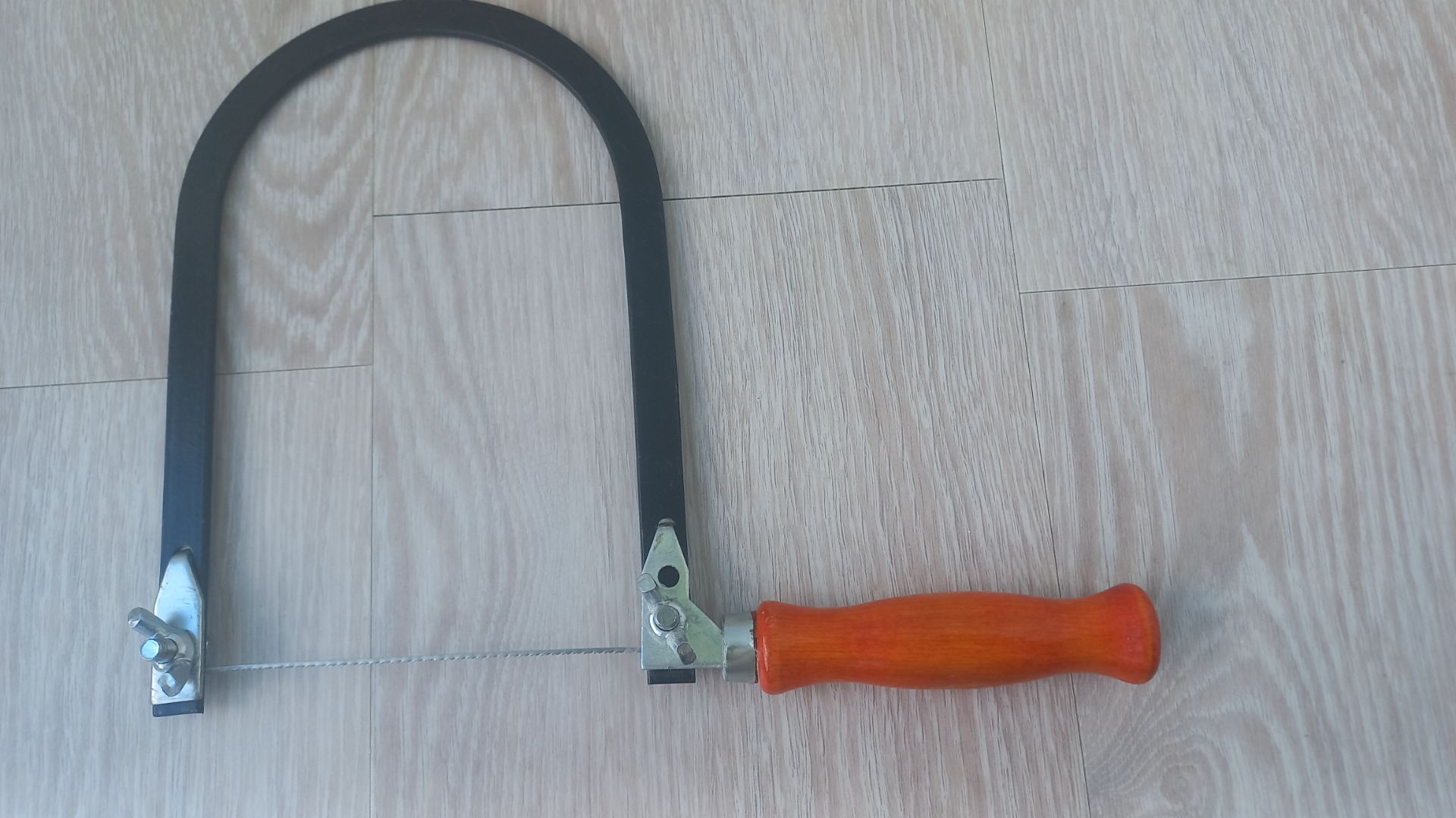 Ремонт китайского  ручного лобзика (замена винтов)