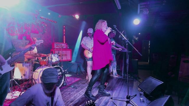 Женщина с Бородой - Желтый самолёт