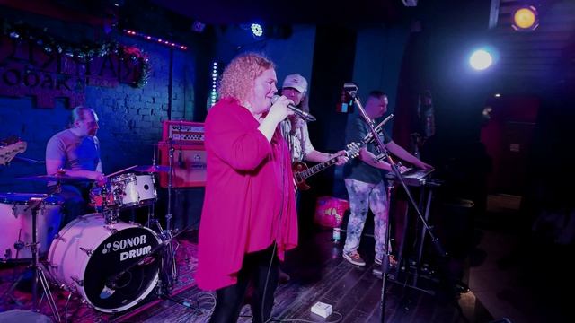 Женщина с Бородой - Несмотря ни на что...