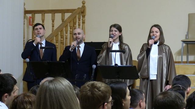 Общее пение "В Иисусе нашел я счастье"