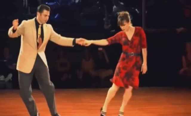 А мы с подругою , сегодня вечером ...