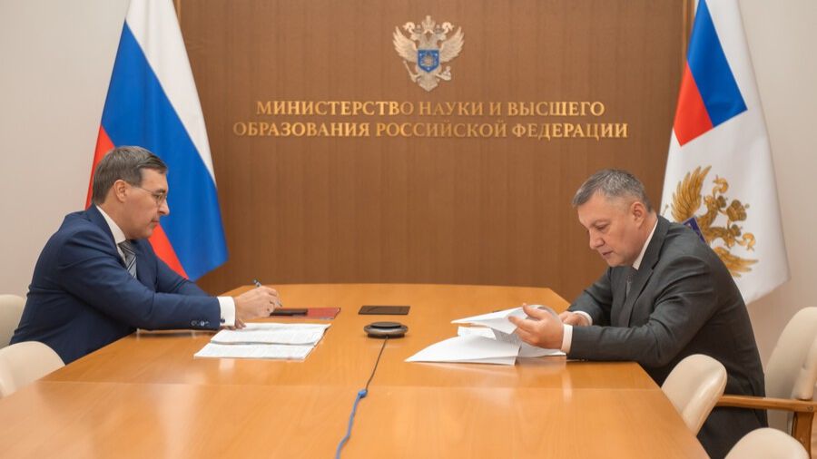 Валерий Фальков и Игорь Кобзев обсудили развитие высшего образования и науки в Иркутской области