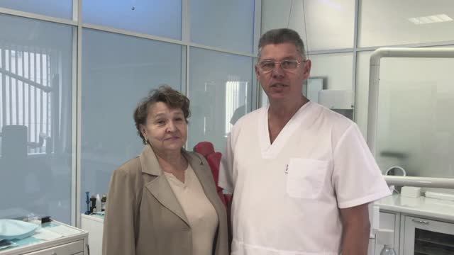 Отзывы о съемном зубном протезе "СЭНДВИЧ"