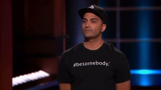 49. Shark Tank Аквариум с акулами