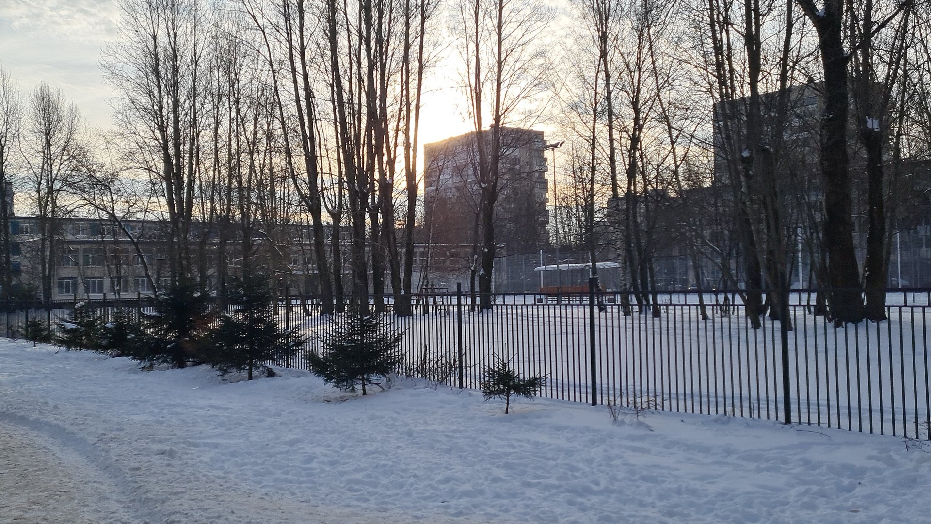 Я скуку в жизнь не допущу!