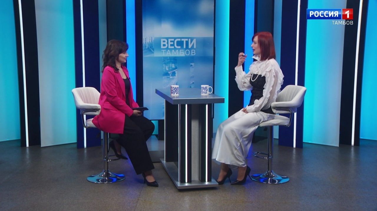 Вести Интервью. Анна Соколова – о том, какие цвета, принты и силуэты зададут тон в 2026 году