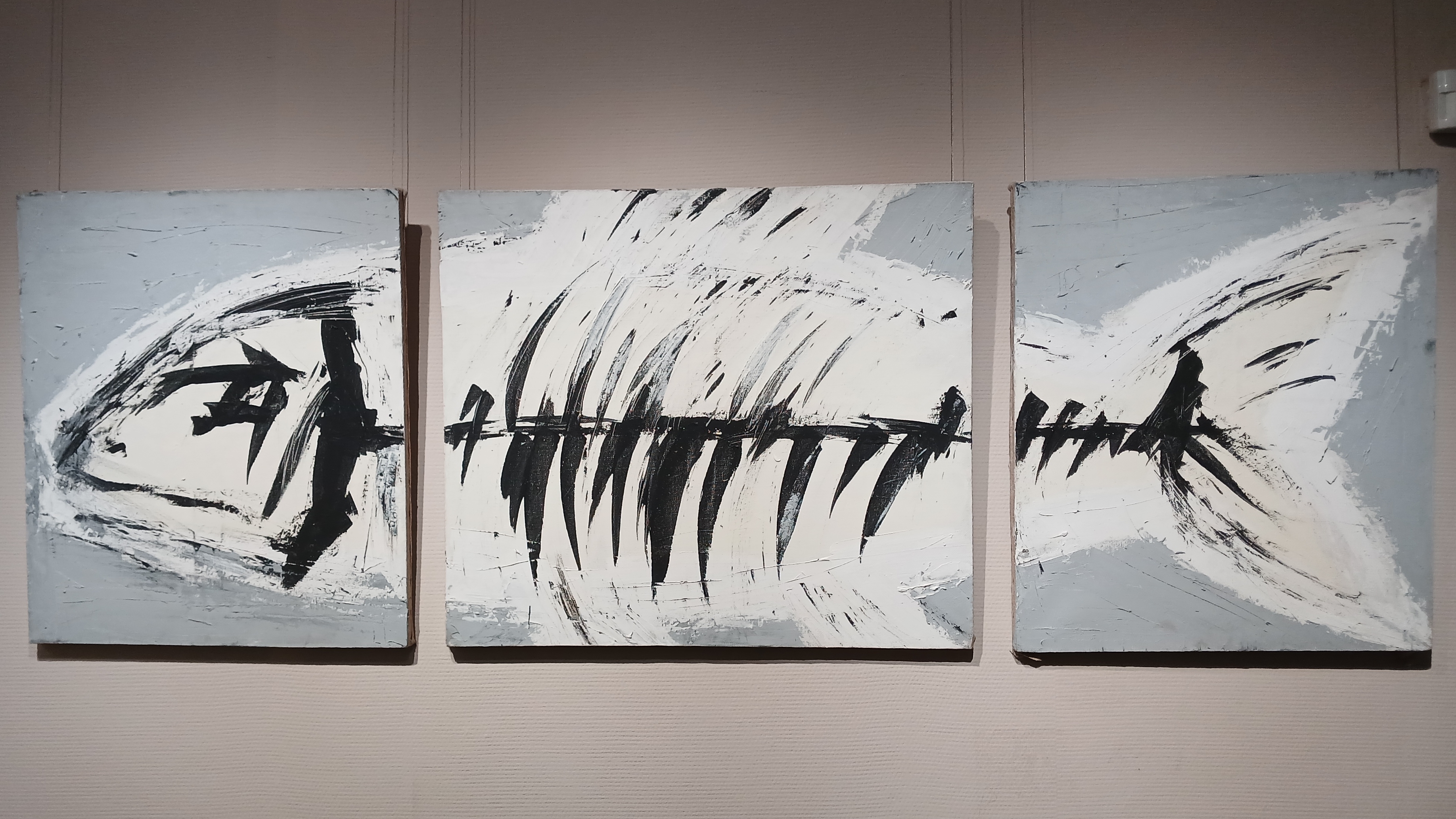 ЕМИИ: "Лаушкин. Живопись". Минимально и иронично