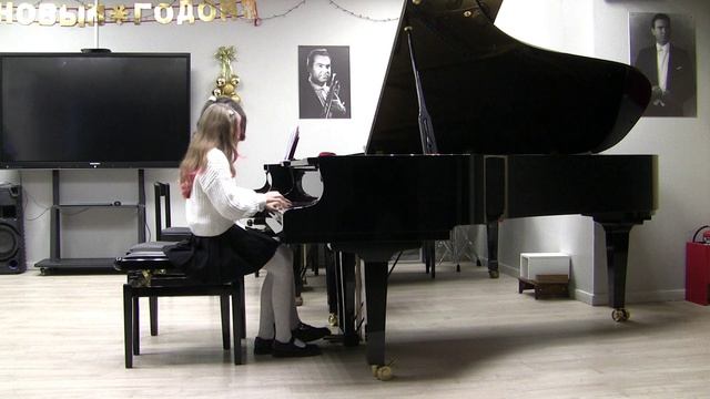 Фортепианный ансамбль Голикова Нина и Рождественская Милана. С. Василенко - "Испанский танец".