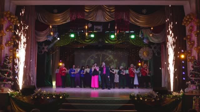 Большой новогодний концерт