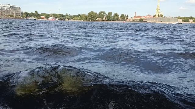 Набережная Стрелки.