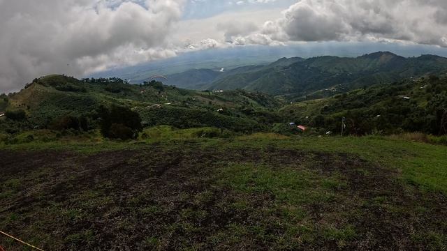 Полеты на параплане,Колумбия,24.01.2026,ч.1