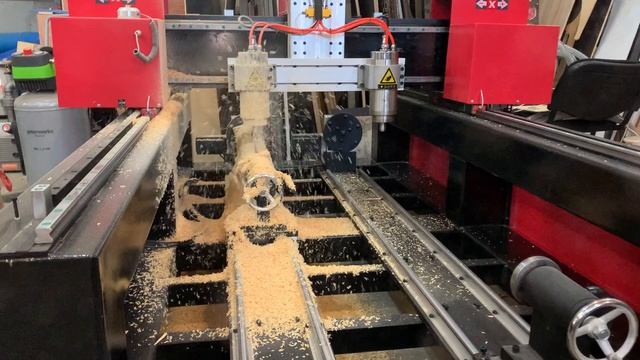 Фрезерный станок для изготовления балясин и столбов