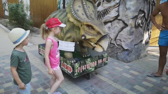 Евпатория. Парк динозавров