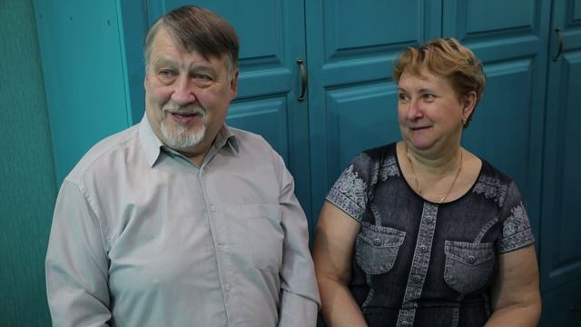 Юра, Ира - анекдот... Скетч # 7 ( В баре )