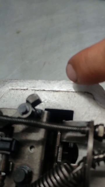 Диагностика ТНВД из Крыма: почему заклинил новый дозатор? Липкий налёт из бака.