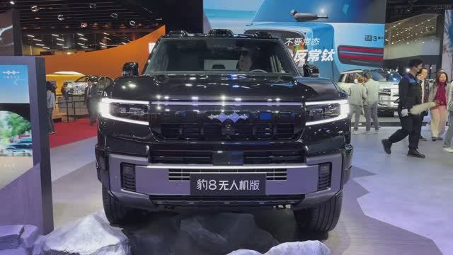 The New BYD Fang Cheng Bao Leopard 8 PHEV 2026 - Exterior And Interior 🚗🚘