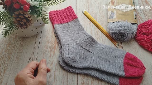 Носочки женские спицами. Как вязала. Первая работа этого года
