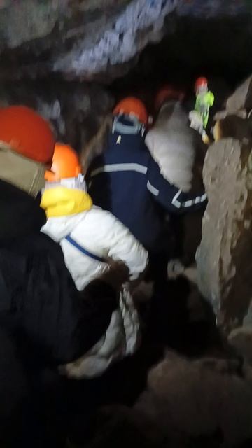 угодайте что а вот возьму и не отвечу