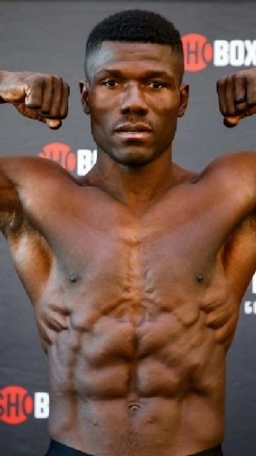 Меликузиев VS Агбеко 21.02.2026 #shorts #бектемирмеликузиев #сенаагбеко #меликузиевагбеко #бокс