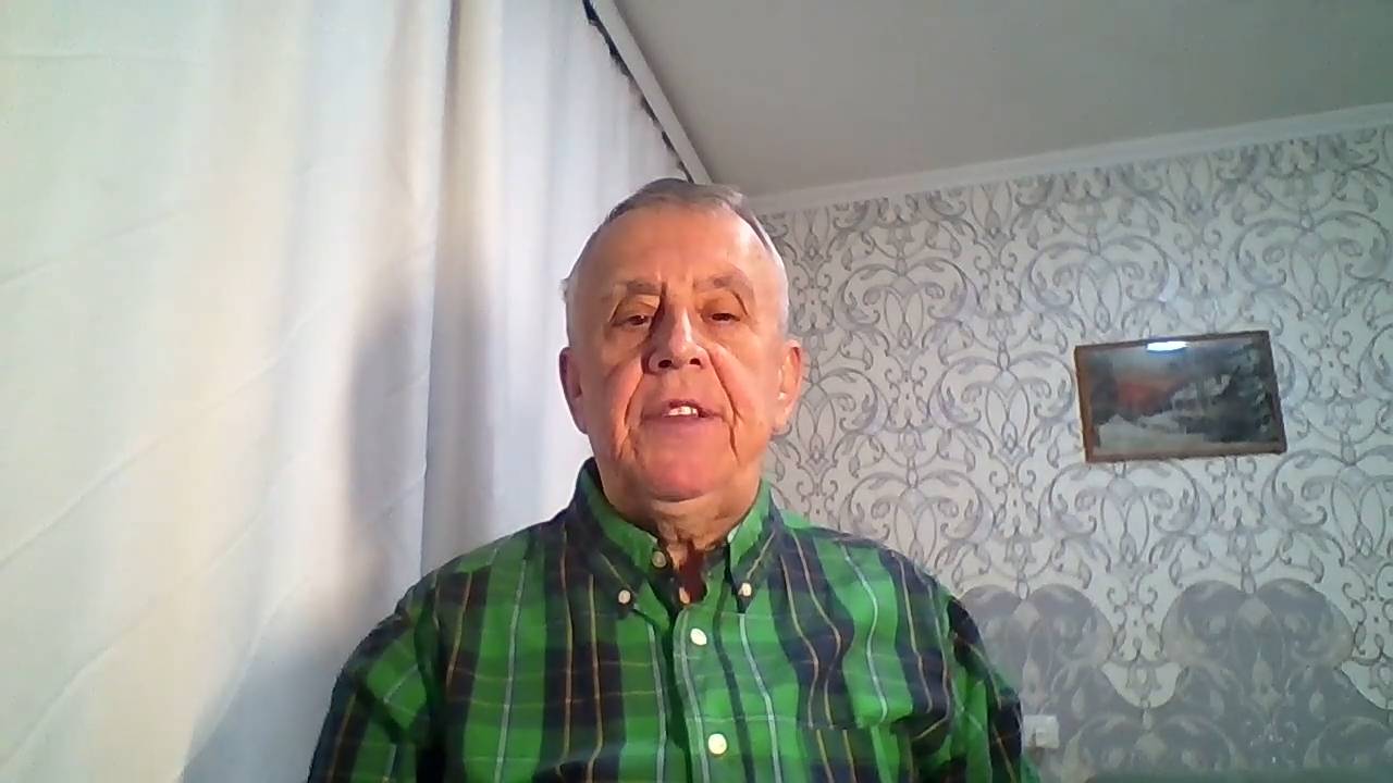 Ася медленно танцевала под музыку, а мне вдруг захотелось спать...