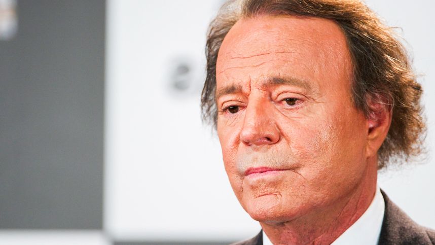 Дом ужасов на Карибах: как Хулио Иглесиас оказался в центре секс-скандала