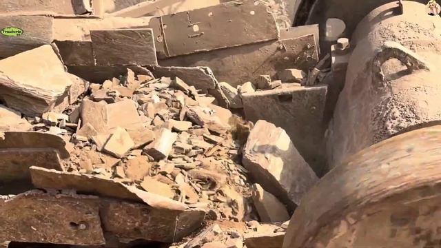 Строительство, дробление щебёнки