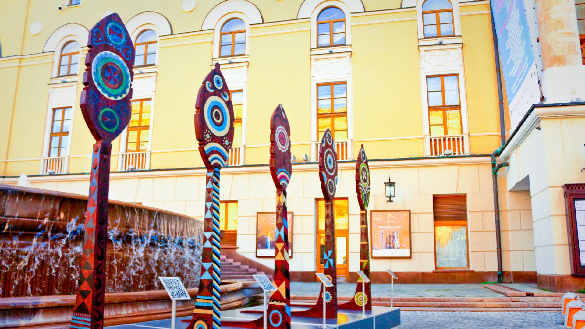 Арт-объект Прялки. г. Москва.