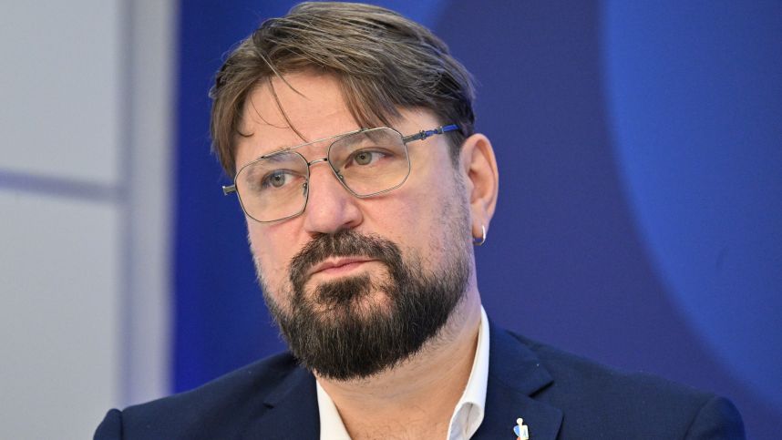 Больше не «счастливы вместе»: почему от Виктора Логинова ушла жена