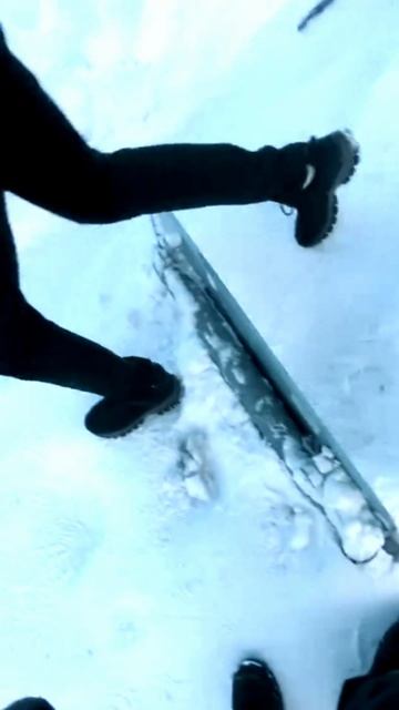 Величина сугробов на Камчатке