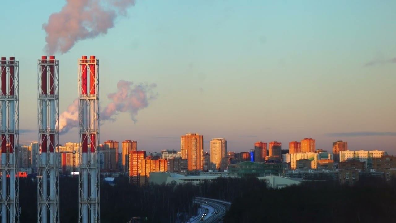 Нарезка из разных старых съёмок с окна