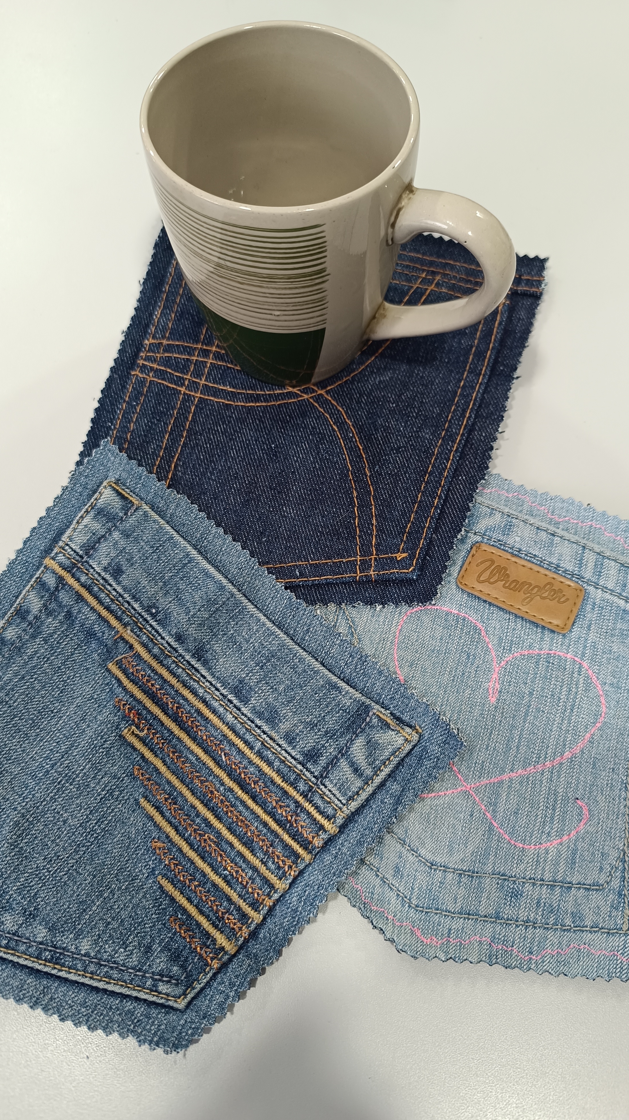 Подставка под кружки