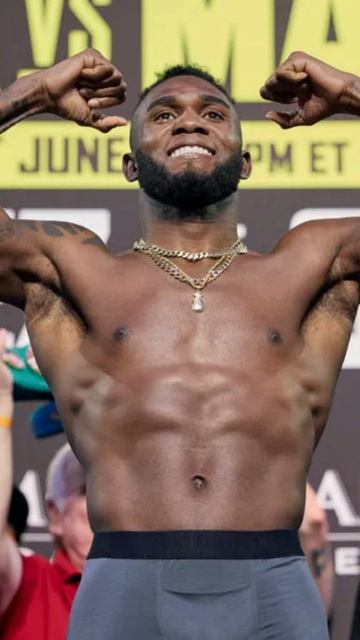 Адамес снялся с боя против Уильямса. #shorts #карлосадамес #остинуильямс #адамесуильямс #бокс