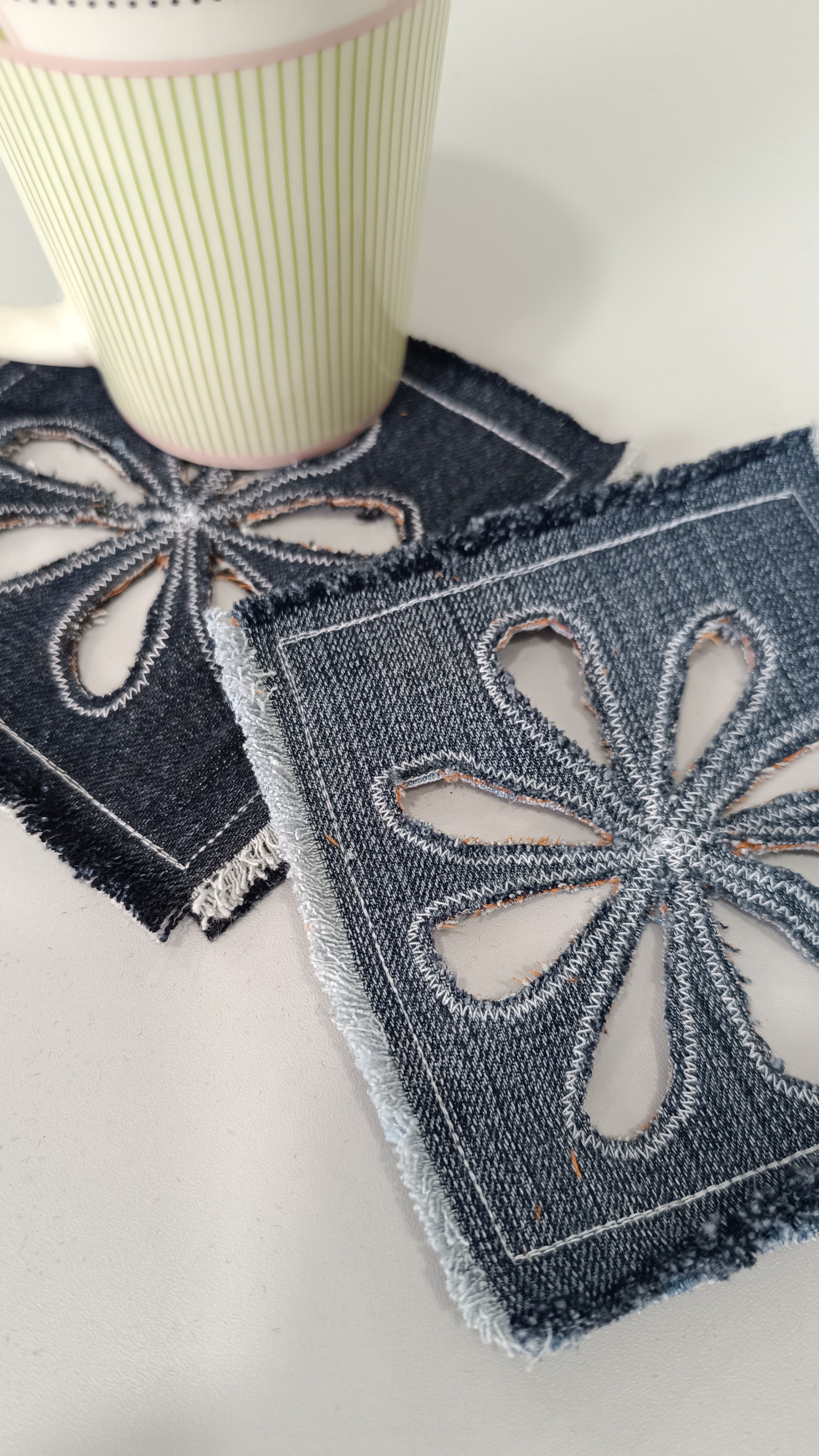 Подставка под кружки