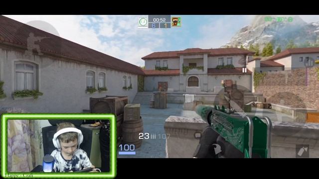 я попал в видео