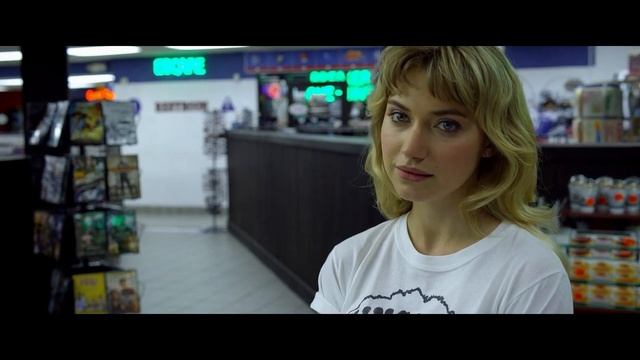 Побег от полицейского на заправке | Жажда скорости (2014) | Момент из фильма