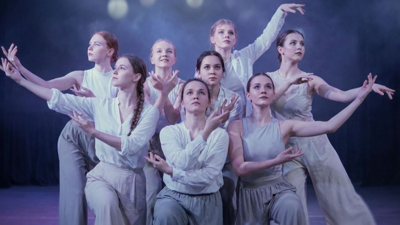 Девичьи мистерии. Фестиваль "Конфетти искусств"