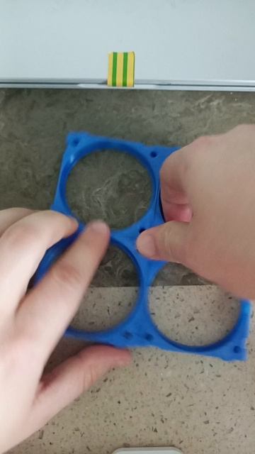 3Д печать холдеров держателей  для аккумулятором  66160 сборка