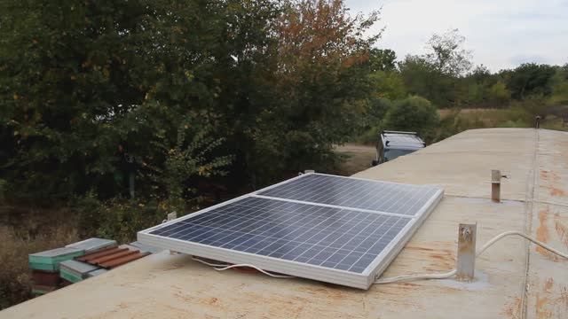 Пример установки солнечных батарей  видео Романа Величко
