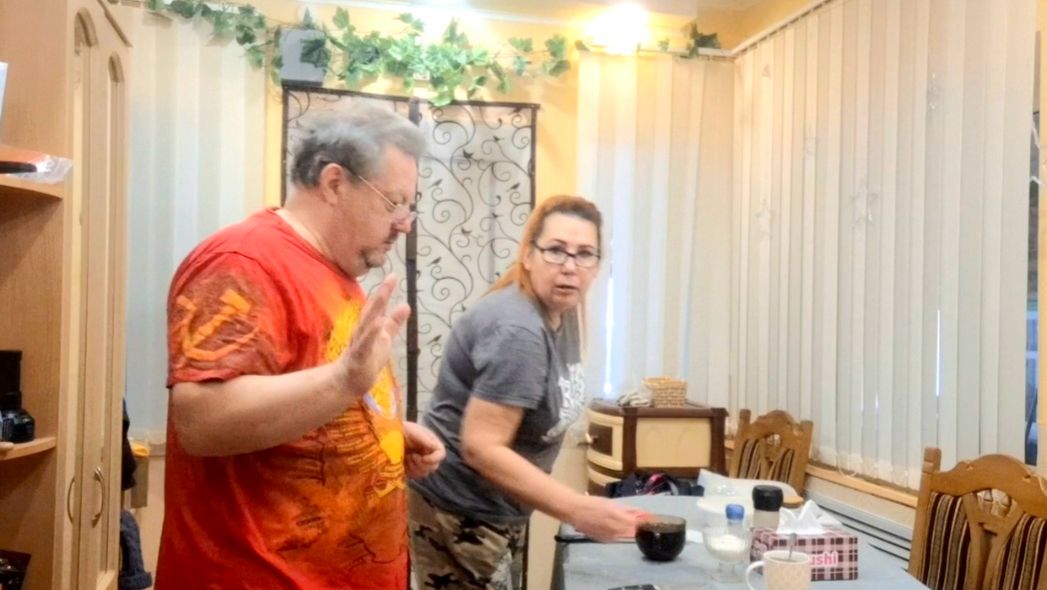 1027 А Руки для чего? У всех по разному.Простая Станичная жизнь на Юге.