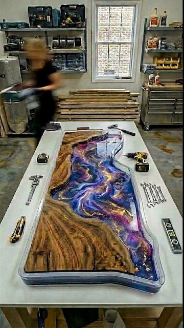 Трансформация столешницы из дерева и эпоксидной смолы, в столешницу в космическом стиле 4K